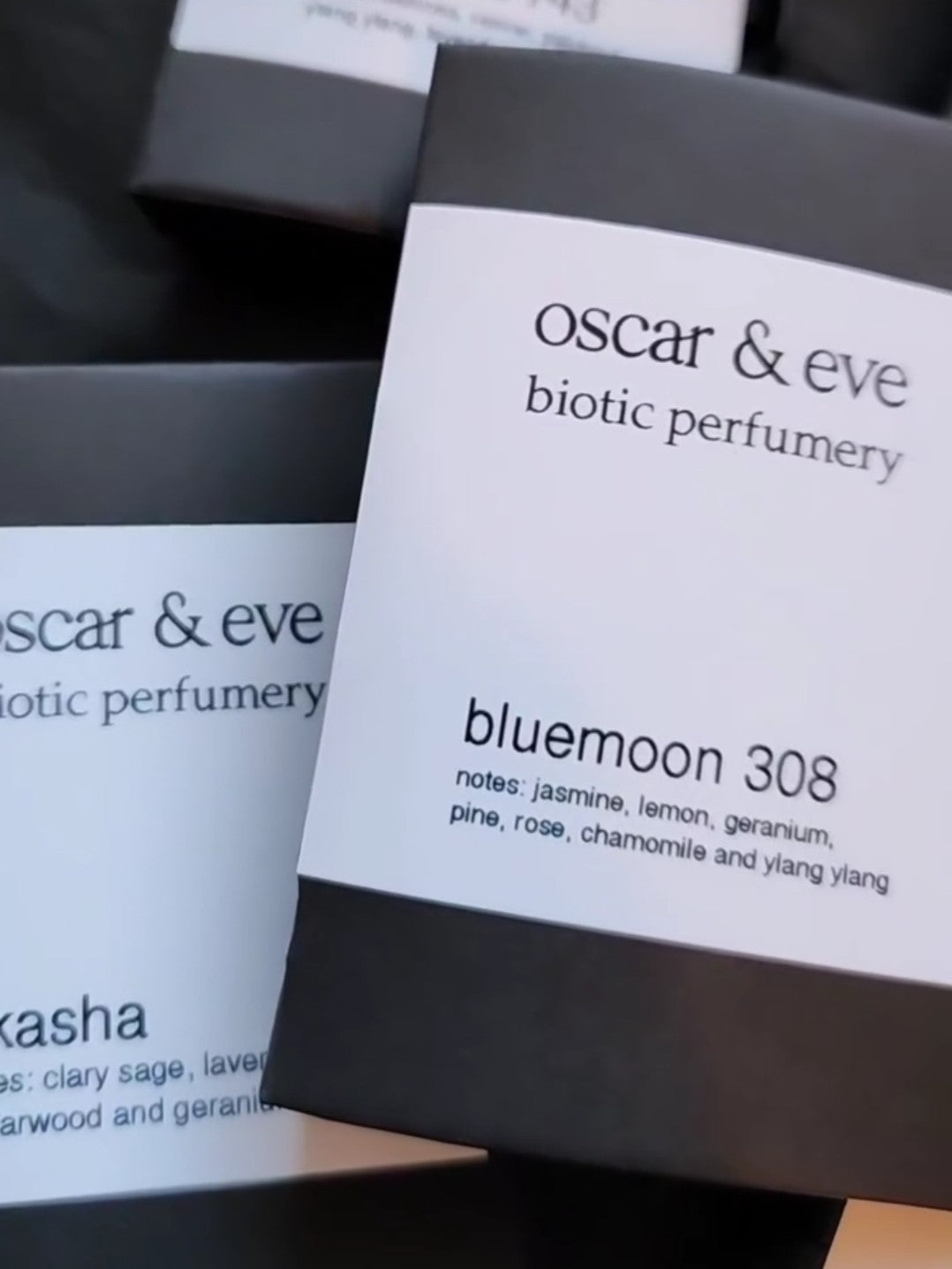 perfume sample box – oscar & eve